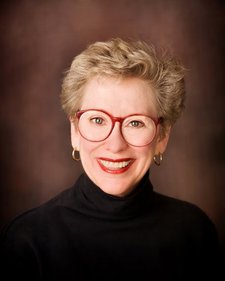 Helen Crow (helencrow) - Topeka, KS (110 books)