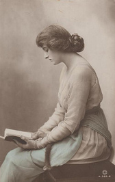 Kat McKay (1,132 books)