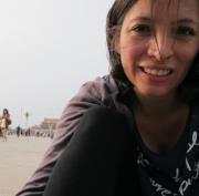 Monica - Melbourne, 07, Australia (600 books)