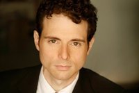 Clay - Los Angeles, CA (370 books)