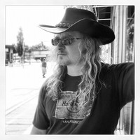 Rod Horncastle (1,657 books)