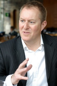 Roland Oliver (rwdoliver) - Edinburgh, P8, The United Kingdom (149 books)