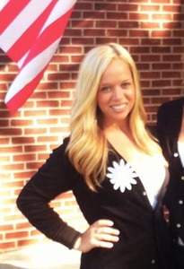 Whitney Van Horn - Macomb, MI (510 books)