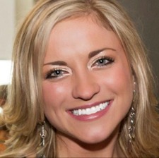 Linzy Nealis - The United States (67 books)