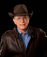 Ken Baysinger - Oregon City, OR (102 books)