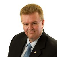 Peter Wiseman - Fitzroy North, 07, Australia (368 books)