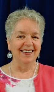 Celia Lewis - Vancouver, BC, Canada (1,912 books)