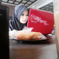 Putri Rahmi - Jakarta, 04, Indonesia (1 book)