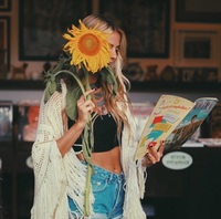 maddi rose (maddirose) - Australia (1,080 books)