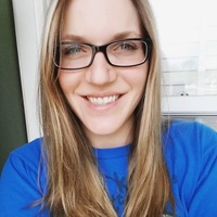 Laura Bowers (8080-laura) (103 books)