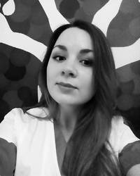 Maria Lupu - București, 32, Romania (720 books)