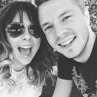 Brittany Larson - The United States (1 book)