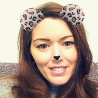 Zoe Holt (ziggyzozos) - The United Kingdom (900 books)