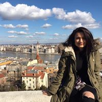 Charlotte Ahern - Tooting, The United Kingdom (916 books)