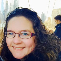 Hannah Yates - Norwich, I9, The United Kingdom (183 books)