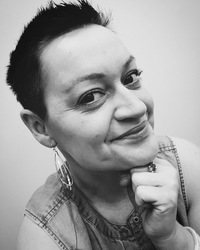 Laura Farkas - Canada (1,272 books)