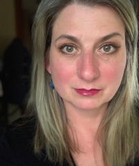 Kat - Pittsburgh, PA (1,983 books)