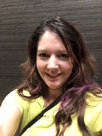 Jen - Seattle, WA (2,369 books)