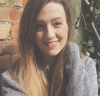Imogen Elizabeth - London, The United Kingdom (694 books)