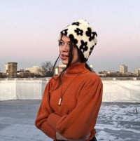 Ellen Raedeke (642 books)