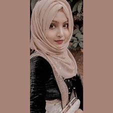 Zainab Fatima (indelibleinkinscribes) - Patna, 34, India (96 books)