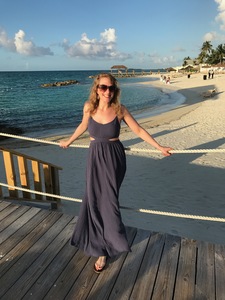 Jennifer Sears - The United States (598 books)