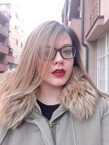 Kristina Vukovic (catwithhat01) - Beograd, 00, Serbia (325 books)