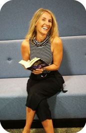 Suz - Sydney, NSW, Australia (5,760 books)