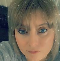 Stacy Sutherland - Aberdeen, T5, The United Kingdom (1,096 books)