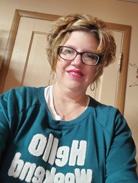 Rachel Schultz - Fayette, IA (425 books)