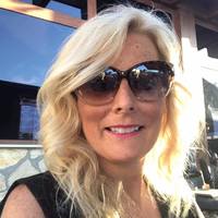 Sue - Devon, UK, The United Kingdom (75 books)