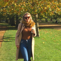 Francesca Elizabeth - The United Kingdom (379 books)