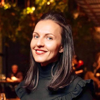 Kateryna Lee - Ukraine (103 books)