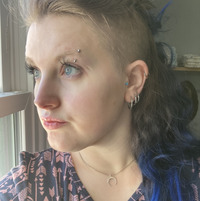 Christine Hutton (anxioustattooedandbookish) - Norwich, CT (720 books)