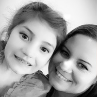 Emily Hurst - Brooklyn, IA (207 books)