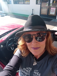 Kimberly Harding - The United States (1,229 books)