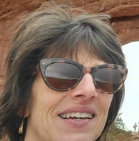 Margo Anos Andrews - Vail, CO (649 books)