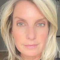 rebecca nally - The United States (260 books)