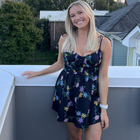 Taylor Newcomb (taylornewcomb) - Cambridge, MA (1,072 books)