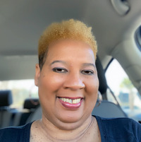 Yolanda Gore - Little River, SC (252 books)