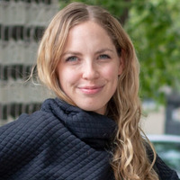 Erin Riediger - Winnipeg, MB, Canada (679 books)