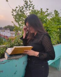 Ayushi Shukla - India (398 books)