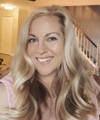 Jen White (mrswhite1103) - Geneva, IL (691 books)