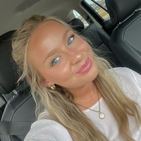 Ashley Littleton - The United States (143 books)