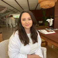 Niamh Sandy - The United Kingdom (84 books)