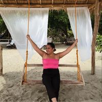 Stephanie De La Rama - Portsmouth, VA (1 book)