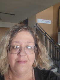 Michelle Bacon (raggedtig) - Gulfport, MS (2,702 books)