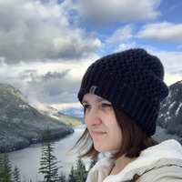 T’Shana Warren (warrensbookshelf) - Squamish, BC, Canada (402 books)