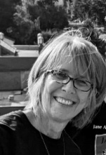 Lisa Keuss - Seattle, WA (402 books)