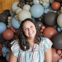 Tara Stone - Los Angeles, CA (300 books)